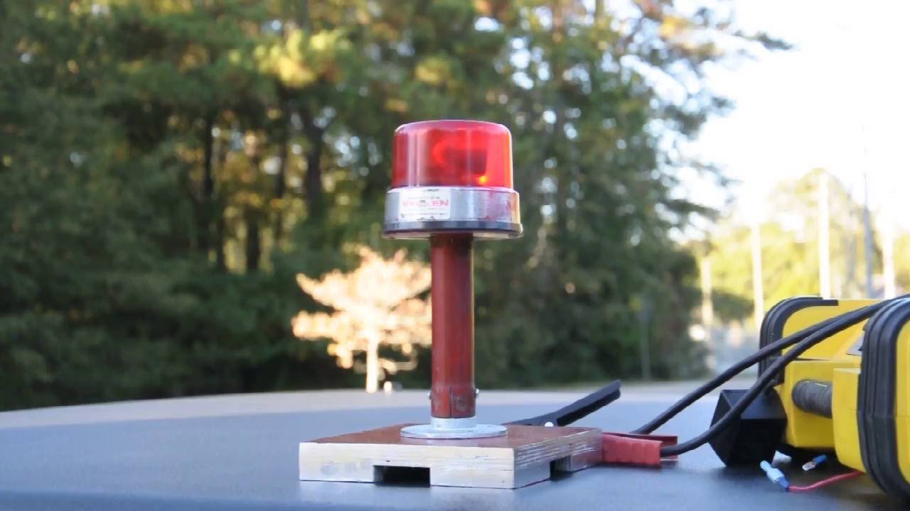 Fire Truck Tailboard light, Whelen Responder Display - YouTube