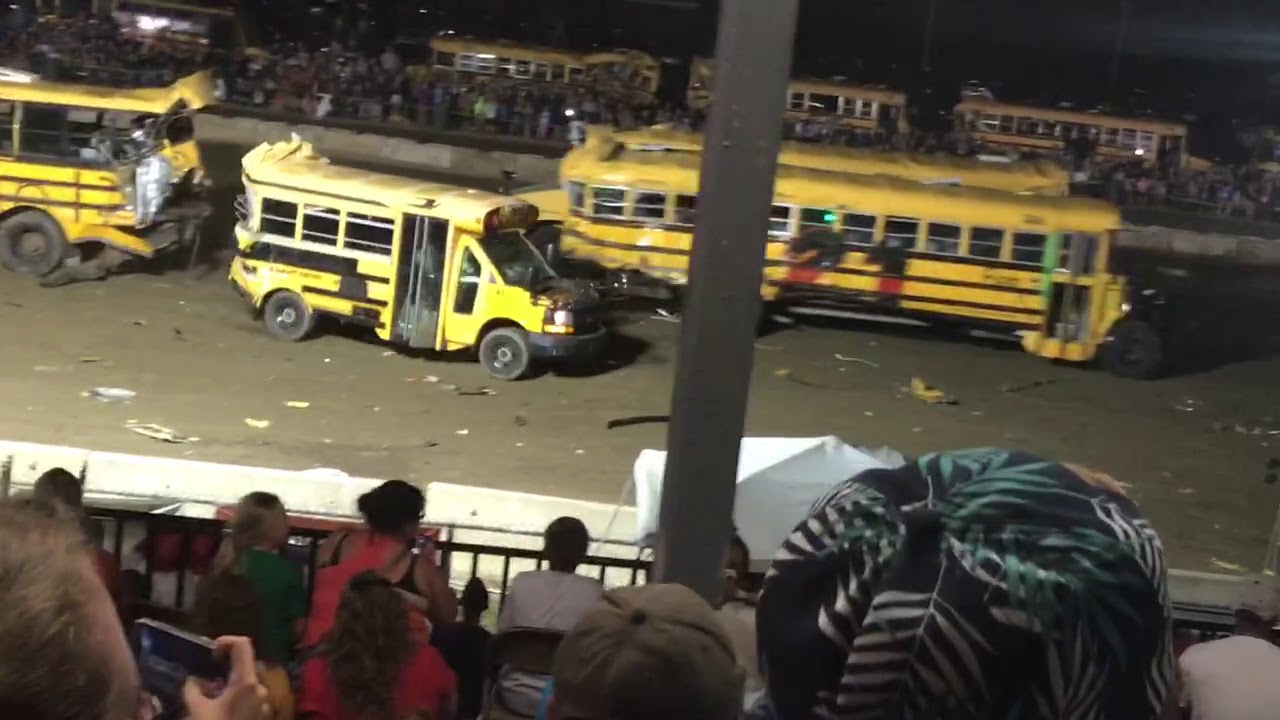Bus Demo Derby part 3 - YouTube