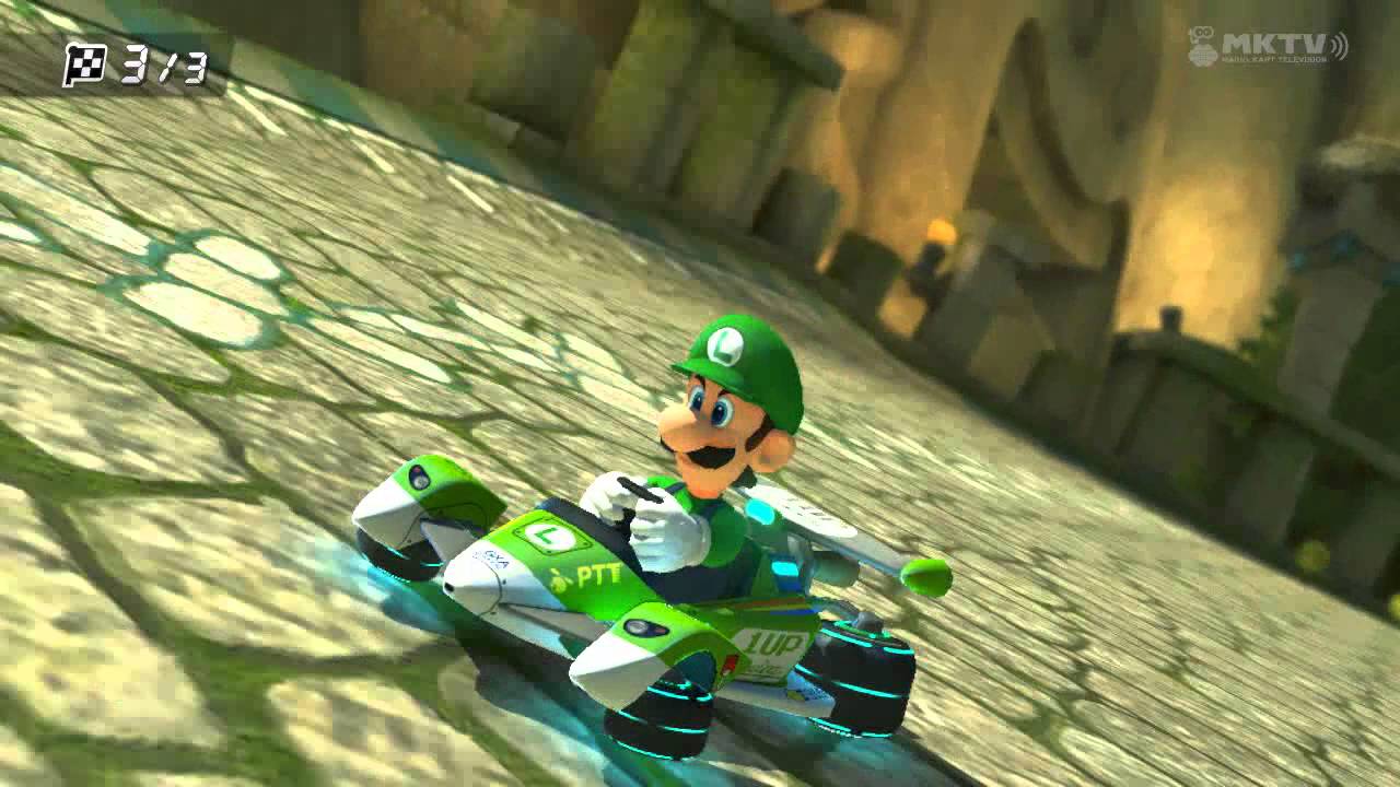 Mario Kart 8 Thwomp Ruins Victory - YouTube