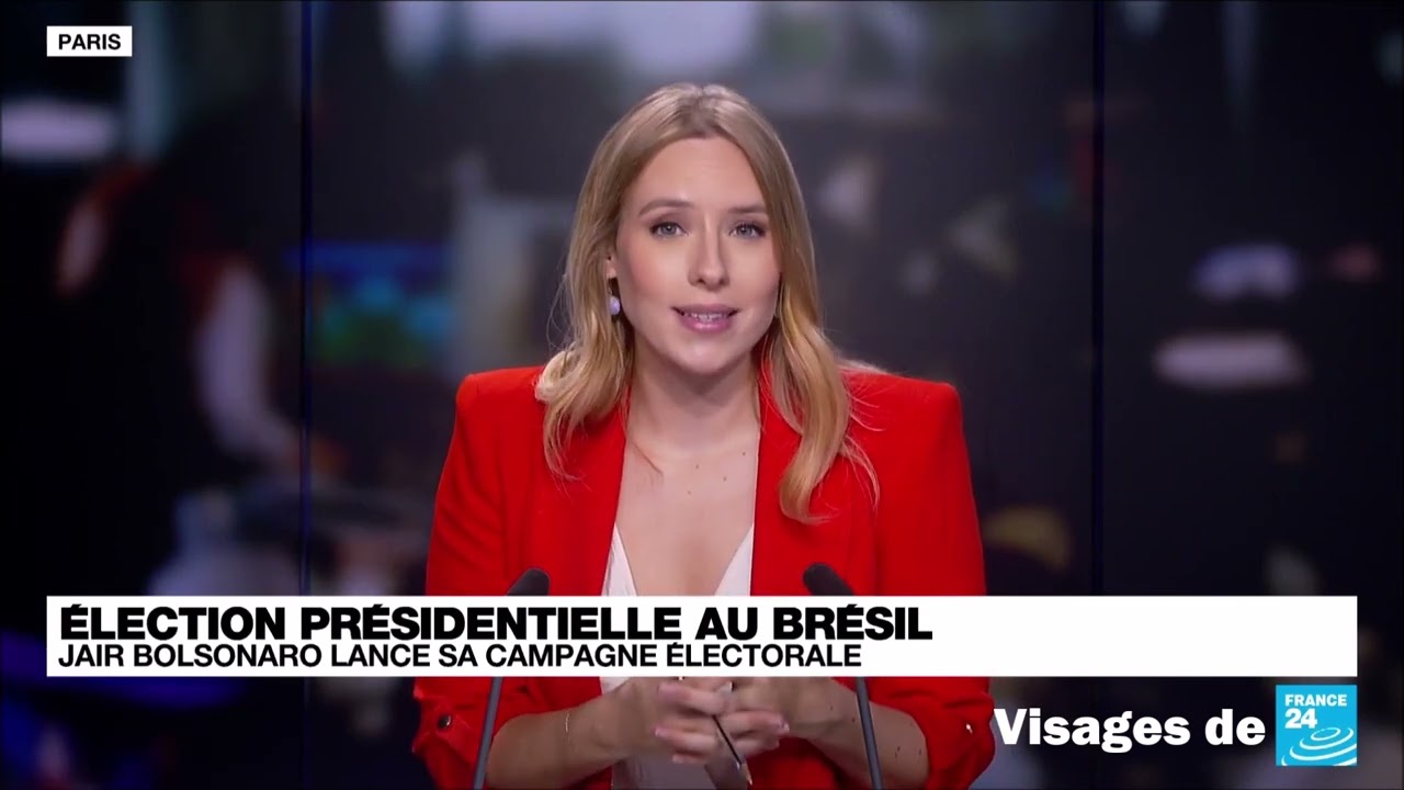 Nina Masson présente les journaux du soir le 24 juillet 2022 sur France ...