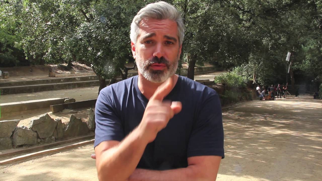 Missatge de l'actor Adrià Collado per Festa Major 2016 - YouTube