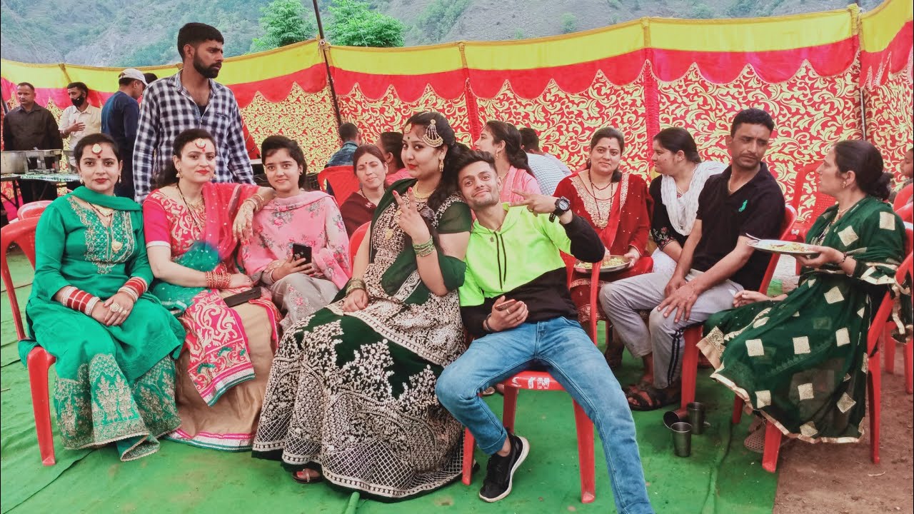 ladies pahadi dhol dance video🎥Desi dance🩰pahadi culture😍#trending# ...