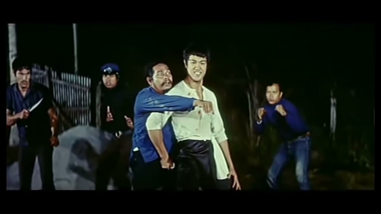Bruce Lee||The Big Boss Factory foght - YouTube