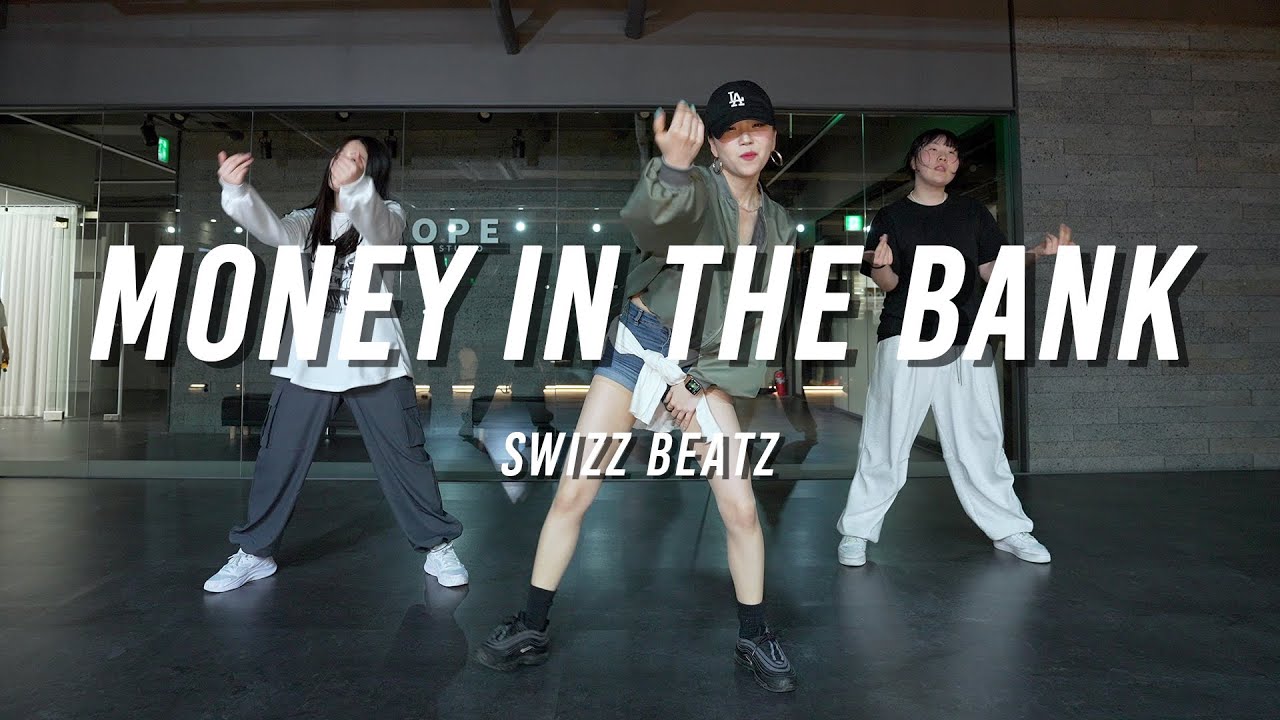 Swizz Beatz - Money in the Bank / MUMOO GIRL'S HIPHOP - YouTube