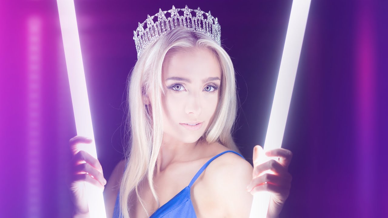 Vr 180 3d Hannah Photoshoot Youtube