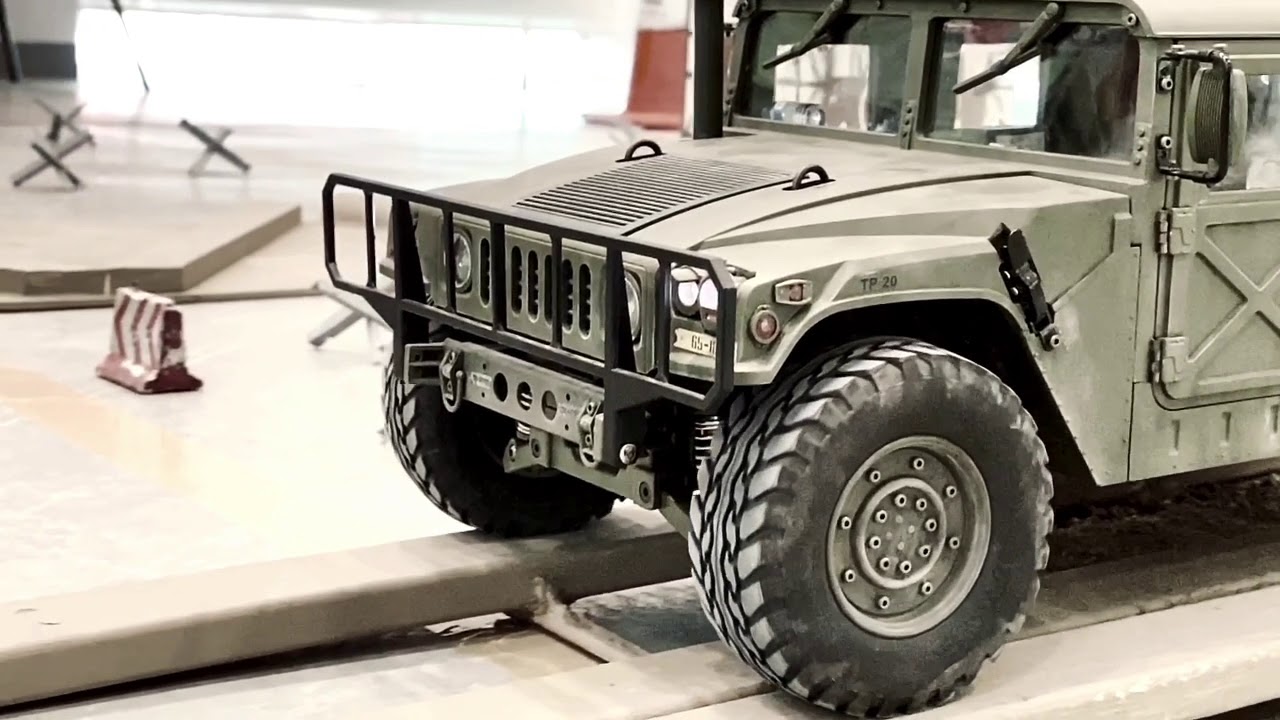 1/10 HG P408 Military Humvee - Driving by in slow motion - YouTube