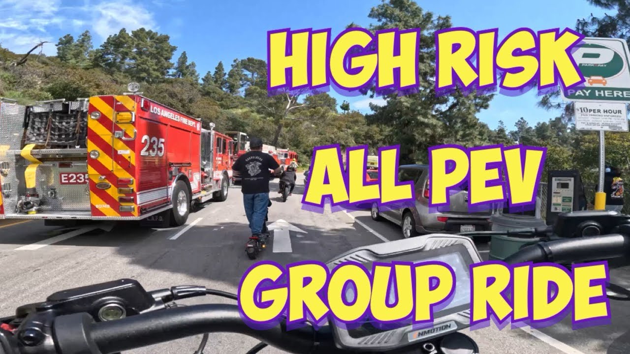 Electric scooters 🛴 & bikes 🚲 HIGH SPEED HIGH RISK GROUP RIDE with the ...