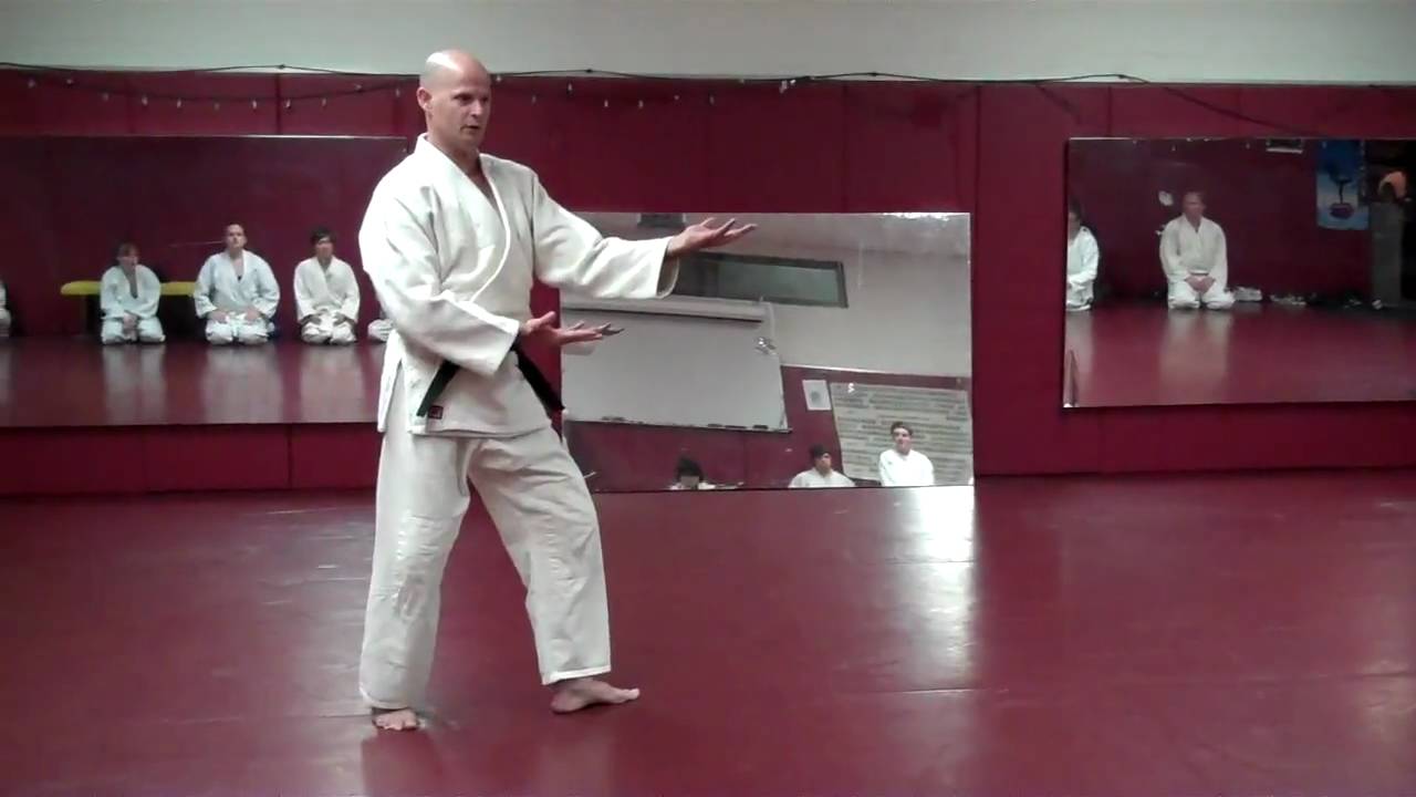 180 degree pivot - YouTube