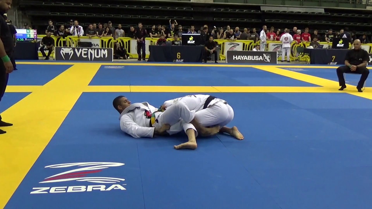 Gutemberg Pereira vs Joshua Hinger / Chicago Summer Open 2017 - YouTube