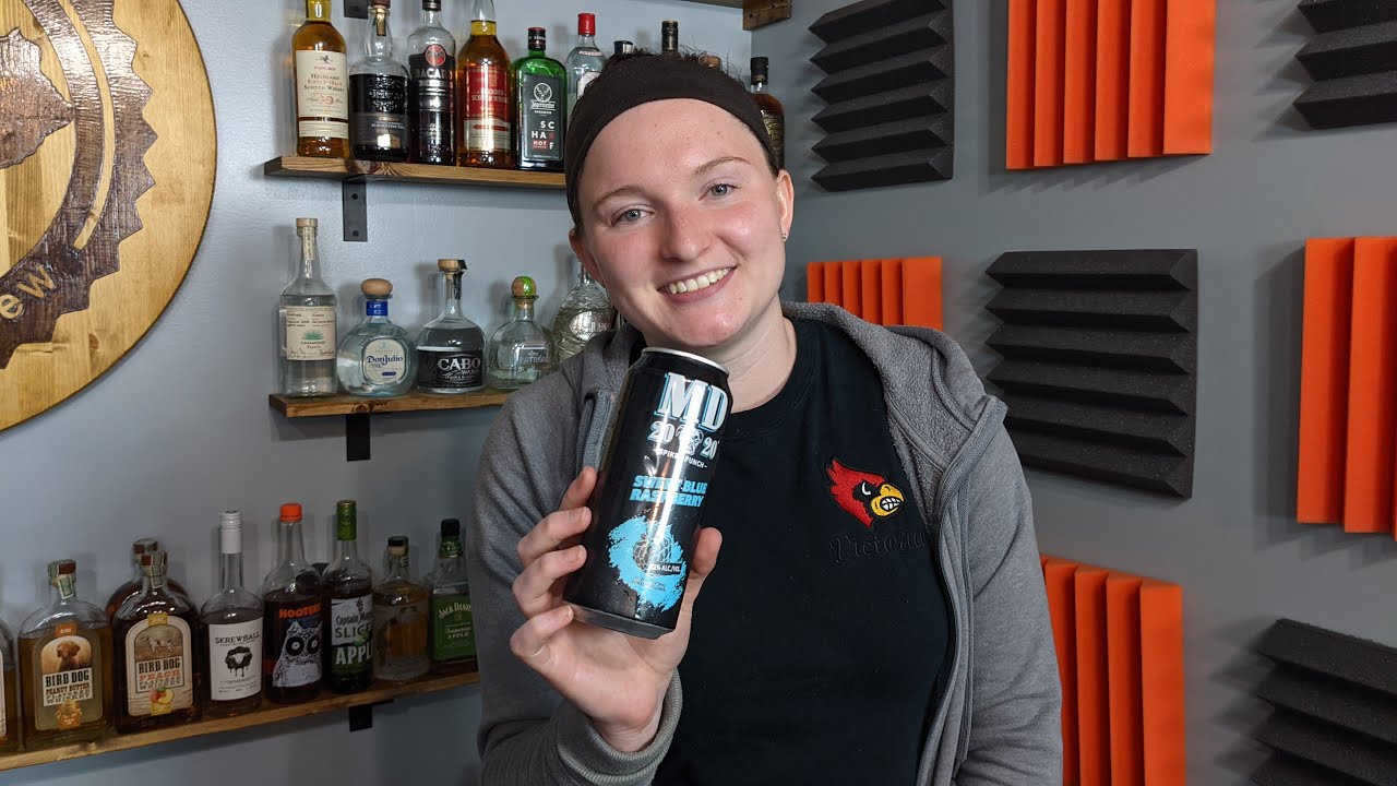 MD 20/20 Spiked Punch Sweet Blue Raspberry - YouTube