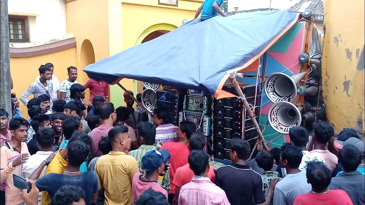 Bapi sound Roadshow//Mein Tujhse Aise Milun Dek Bass - YouTube