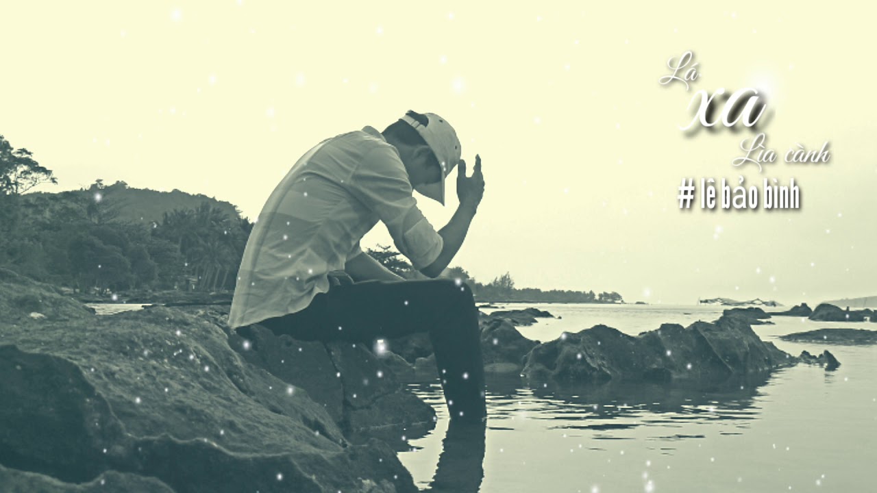Lá xa lìa xa - lê bảo bình Cover | lyrics - YouTube