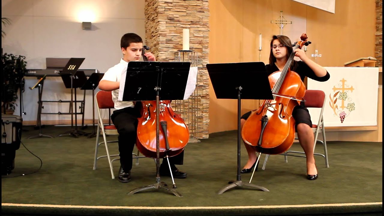 Joe Villarreal, Aria Dang play Sonata in G major by B. Marcello - YouTube