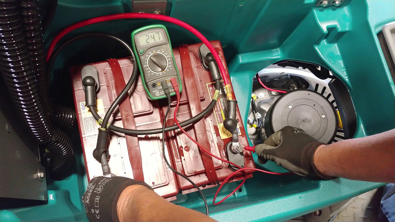 Tennant T300E S#:10903096 Charging Test - YouTube