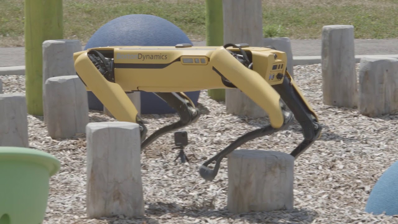 Boston Dynamics, Spot mini, product release 2020 - YouTube