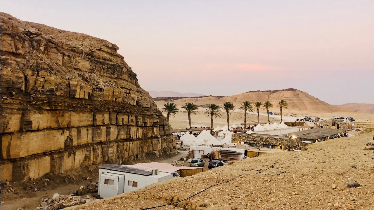 Selina Ramon. Luxury desert camping🐪 Mizpe Ramon. - YouTube