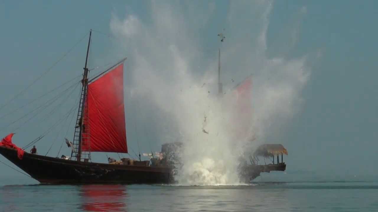 Pyro Examples - Underwater Explosions - YouTube