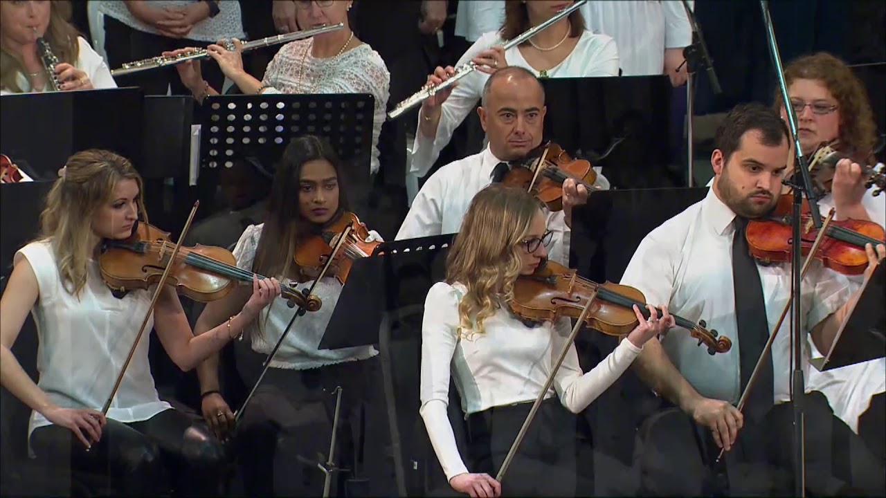 We Praise Thee Lord - Convocation Hall, University of Toronto - YouTube