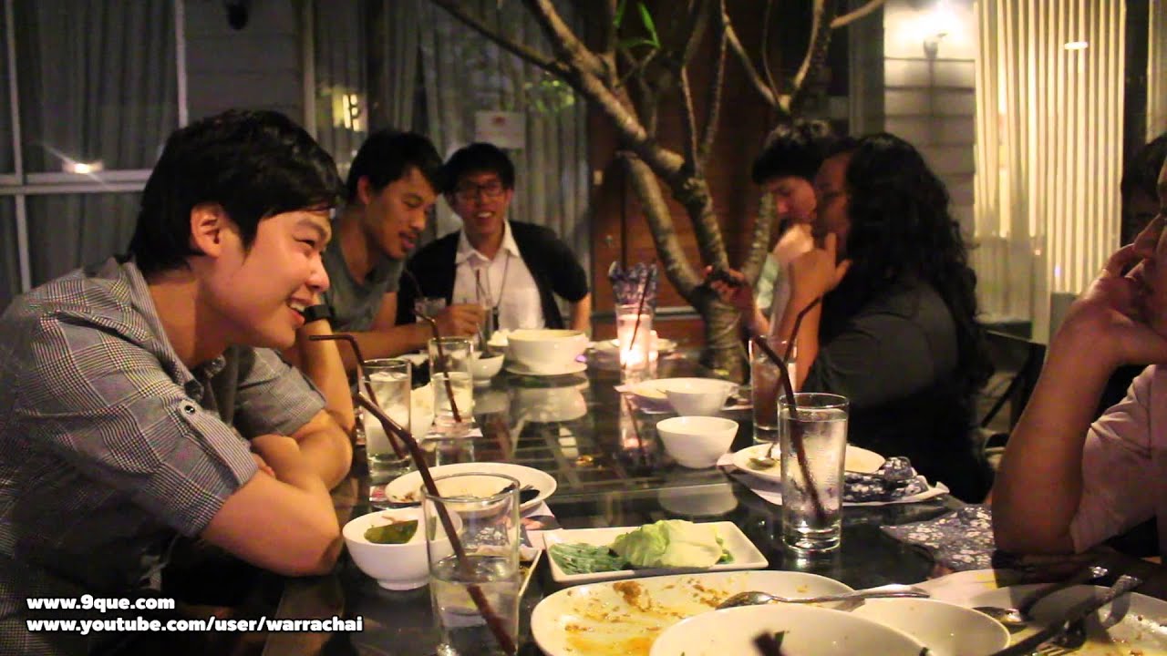 Recon Party เลี้ยงส่งน้องน้ำหวาน และฉลองปริญญาน้องอะตอม - YouTube