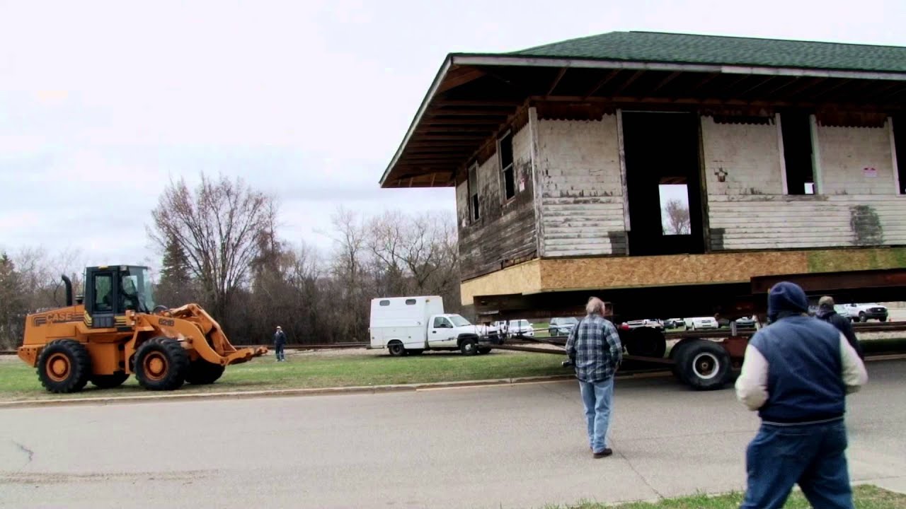 The Moving of the Clare Train Depot - YouTube