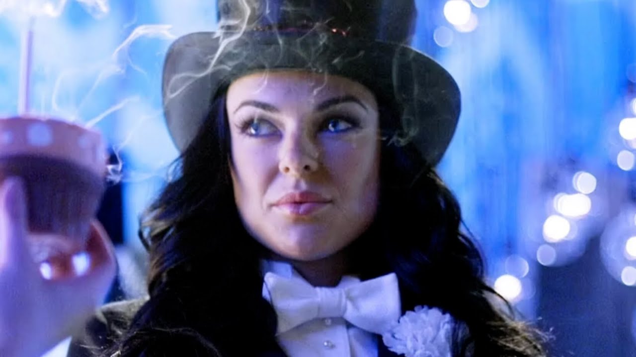 Zatanna All Powers from Smallville - YouTube