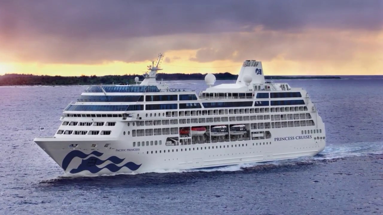 Pacific Princess at Dover - YouTube