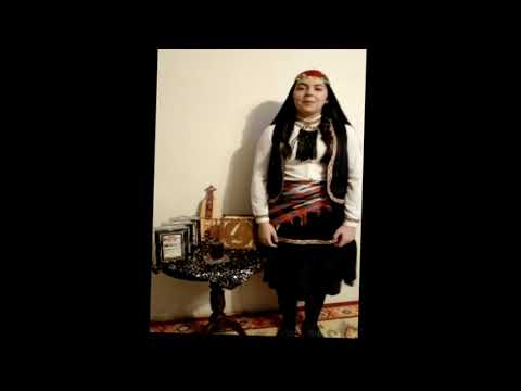 RİZELİ CEREN ÖZDEMİR'DEN ÇAY İÇİN UŞAĞIM ÇAY İÇİN VİDEOSU