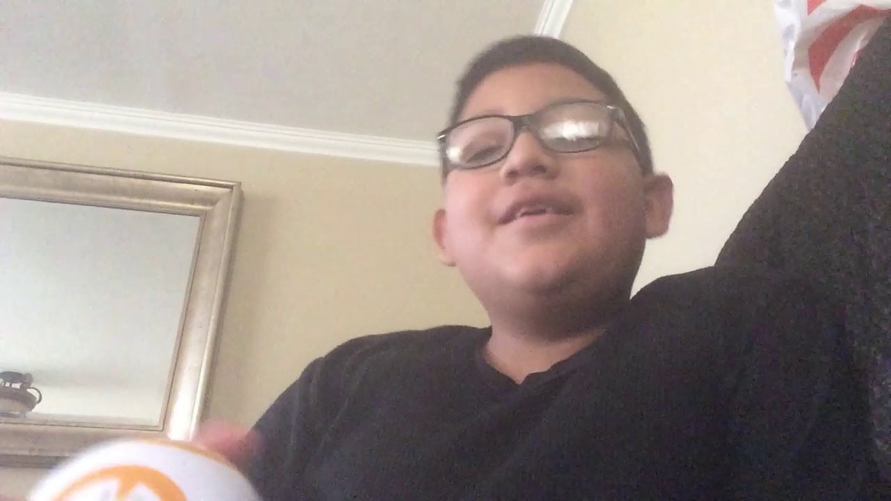 Trying to beat my score 100 on a BB-8 Bop it - YouTube