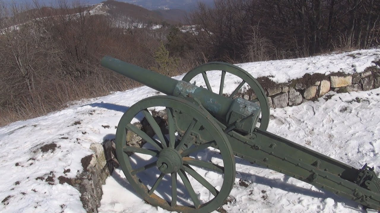 Krupp Steel Artillery Gun Exterior and Interior - YouTube