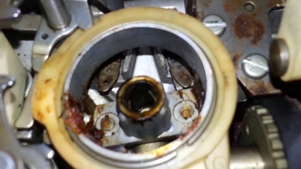 Singer T&S (Touch and Sew) 750 Cam Stack install - YouTube