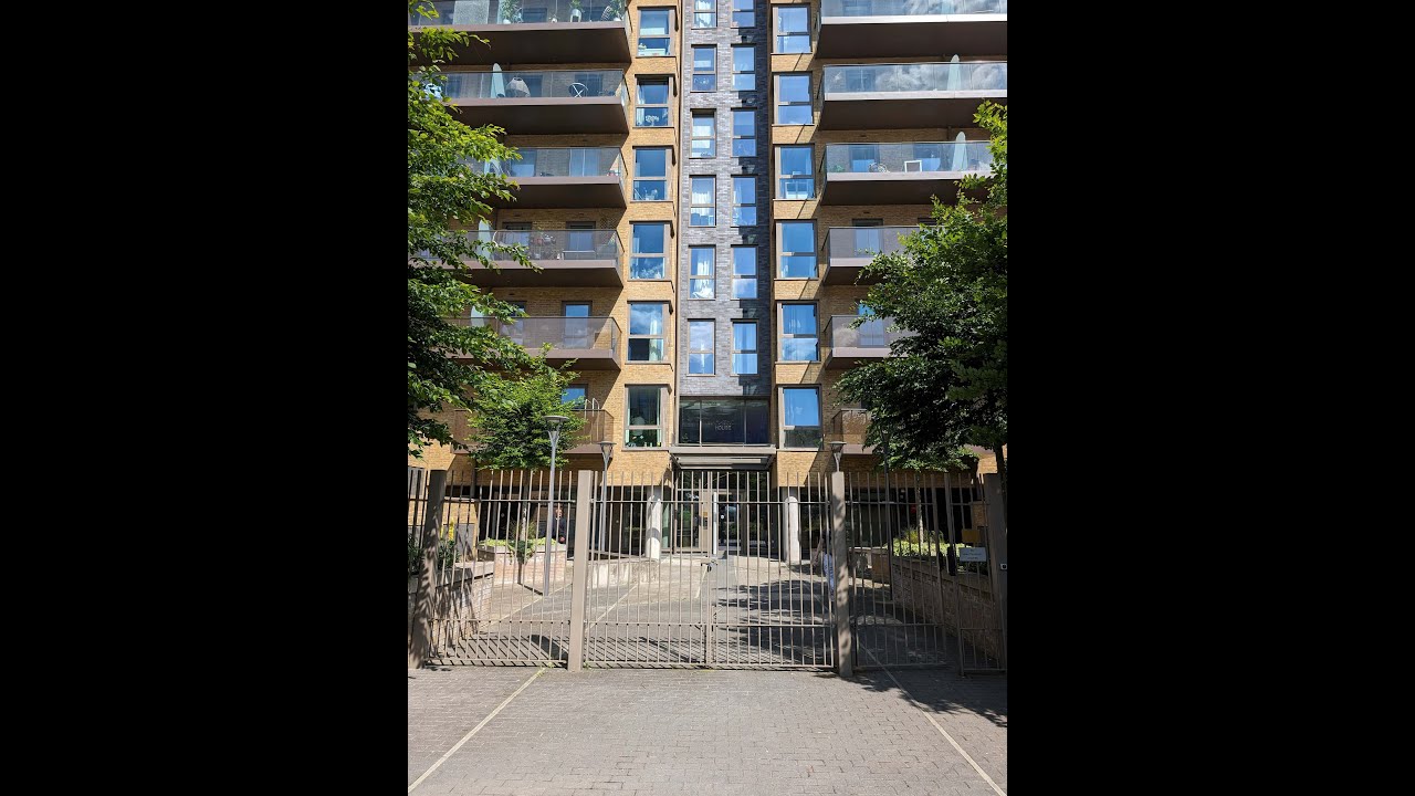 Marathon House 2 Bed 2 Bath Flat - YouTube