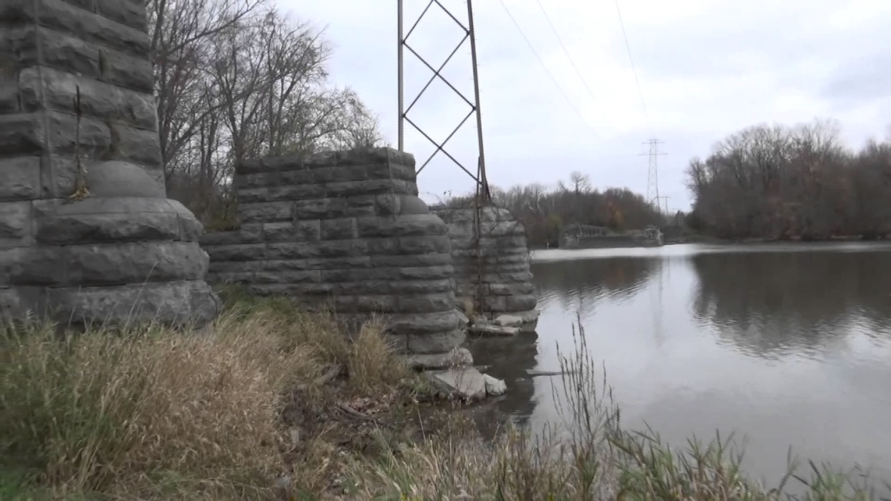 A Tour of the Western End of the Seneca River Aqueduct. - YouTube