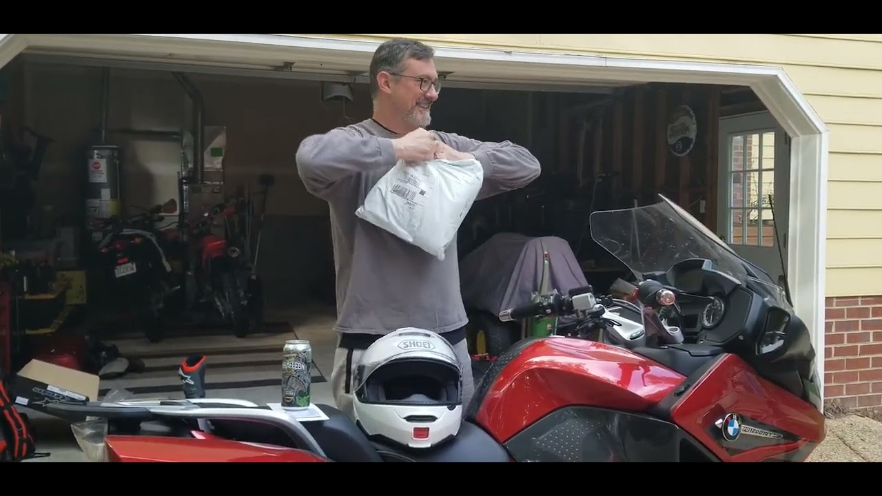 CBOYSTV 2 Million Hoody Unboxing Video - YouTube