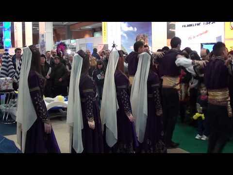 dansuri-tataresti-paradis-tours