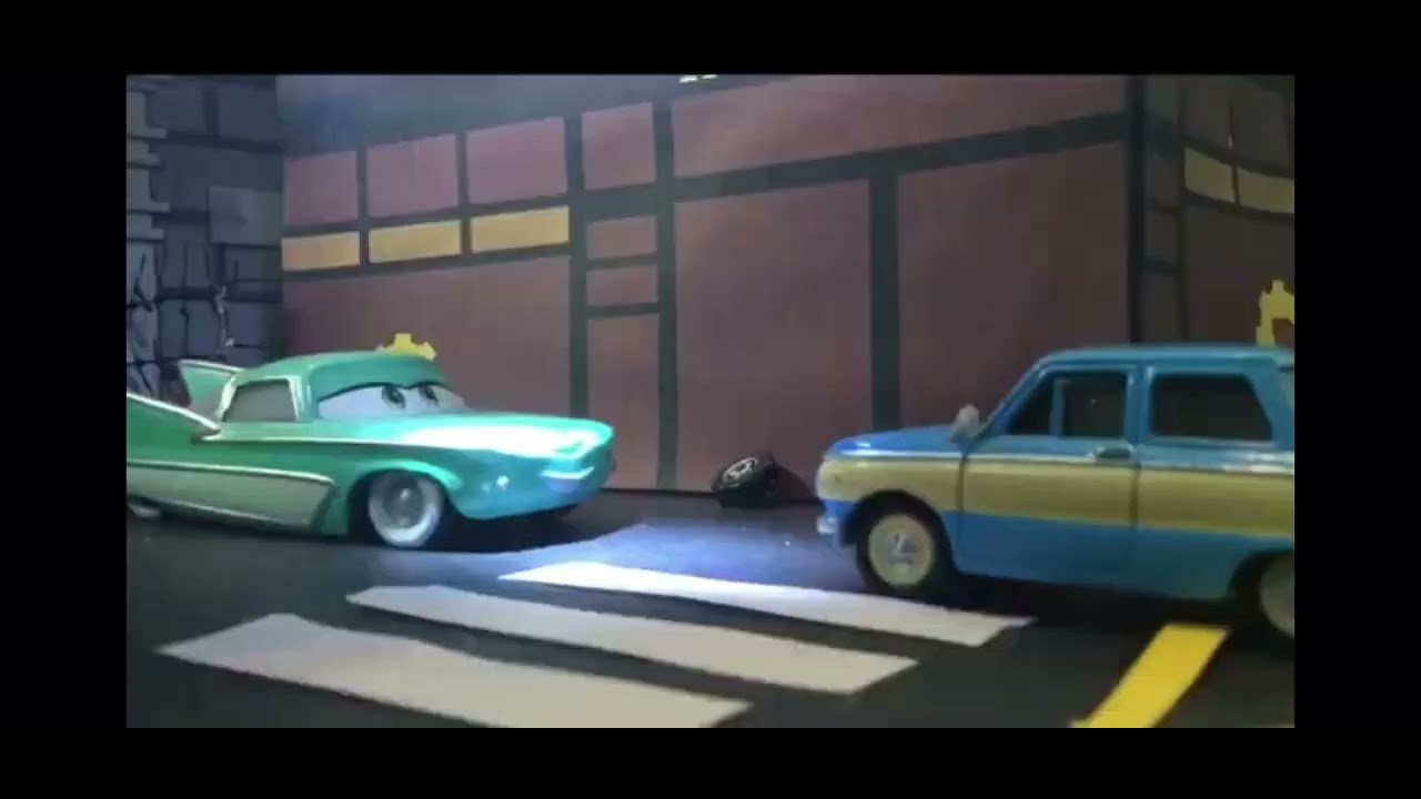 Cars 2 (2011) London Fight Diecast (Remake) Spanish Latín - YouTube