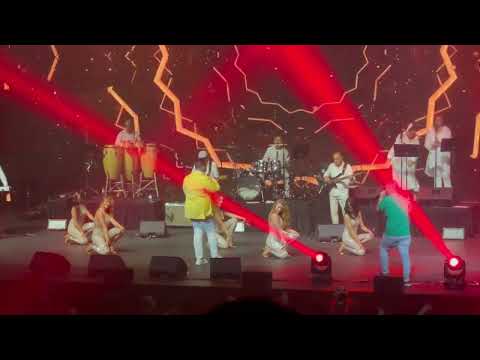 Armenchik and Super Sako at concert at Yaamava Resort with Dynamic Dance studio dancers