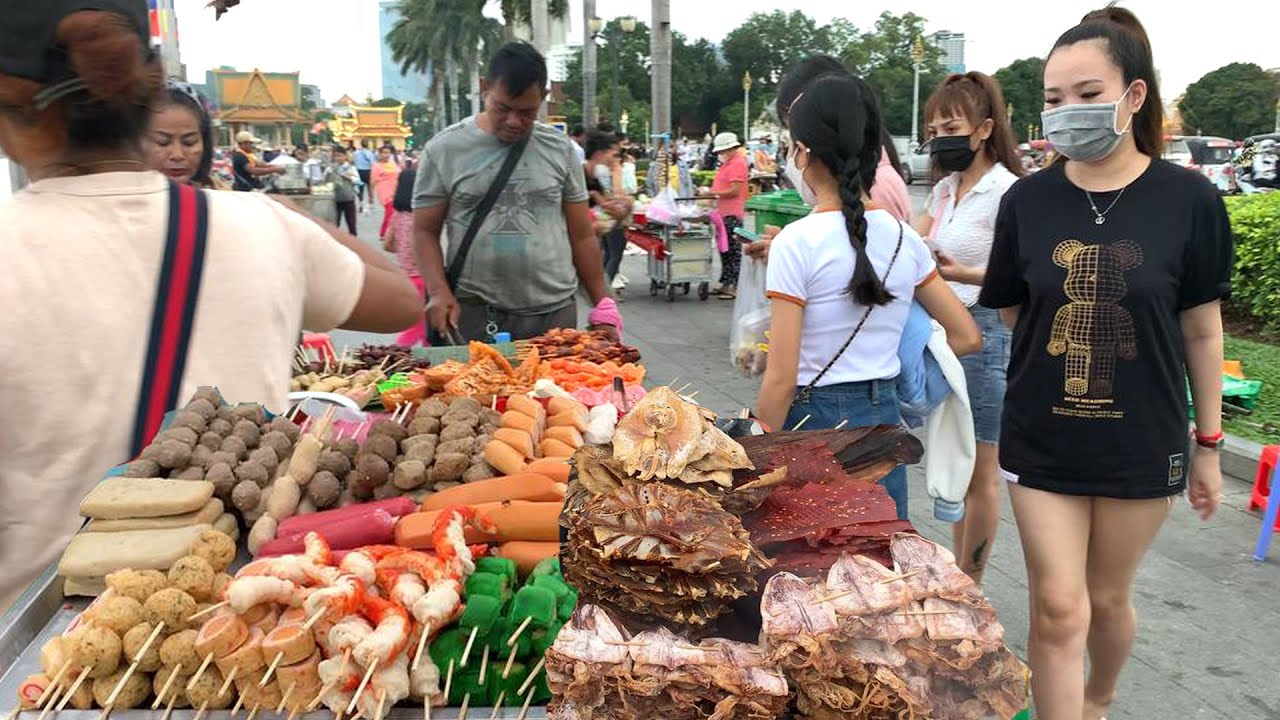 Incredible Yummy Street Food Tour at the Riverside! Exploring Street ...