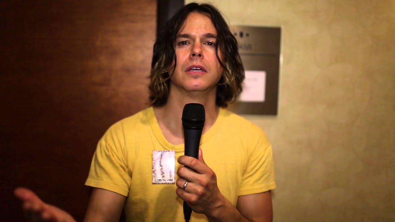 Robin Diaz Interview at Beatle Fest L.A. 2014 1/3 - YouTube