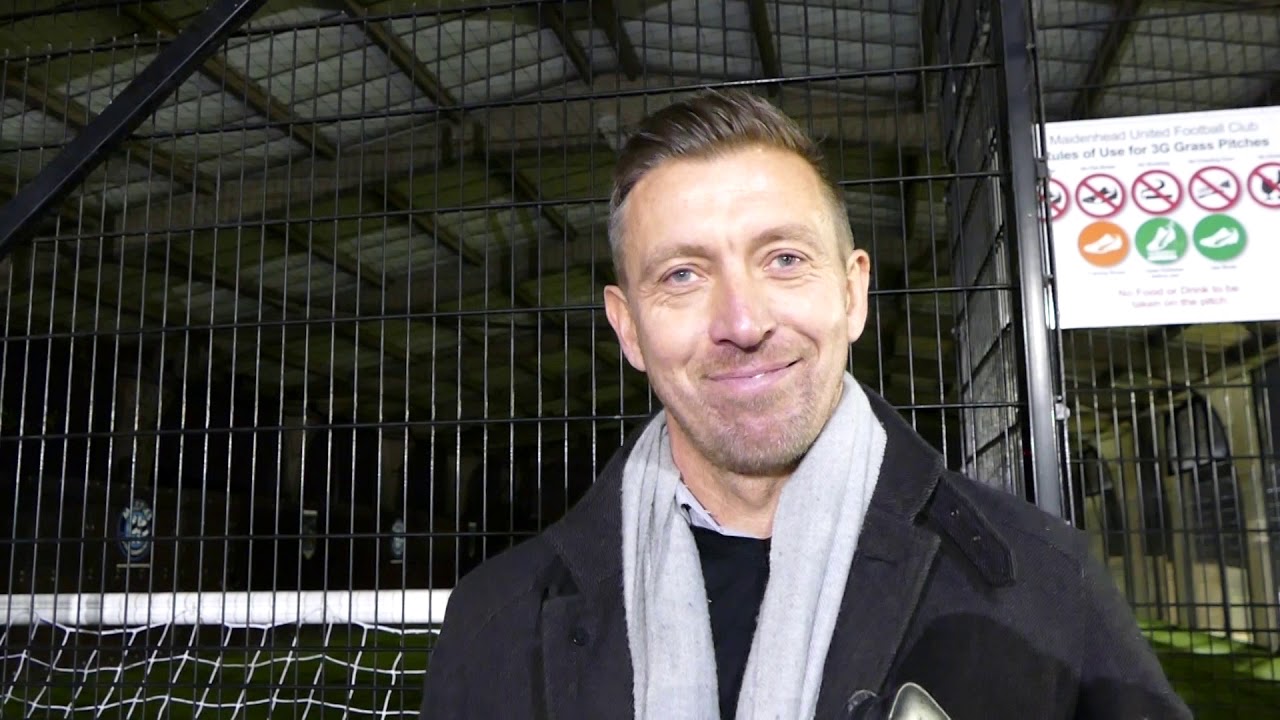 Darren Currie delighted with Maidenhead victory - YouTube