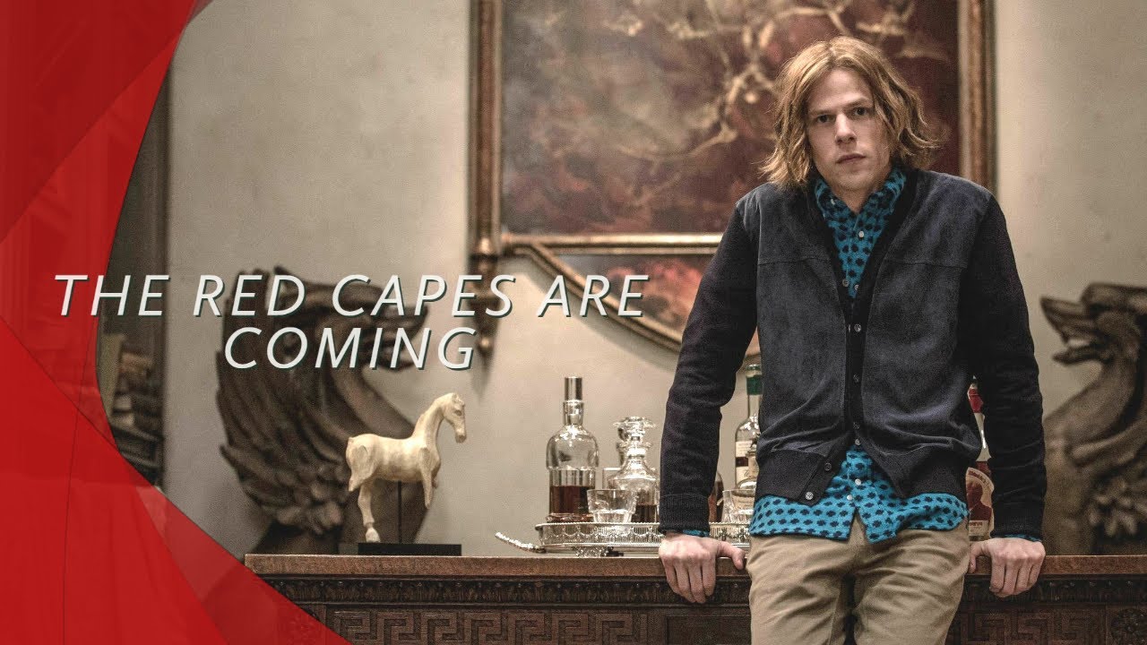 Batman v Superman | The Red Capes Are Coming | Recreation - YouTube