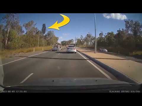 YABANCI ÜLKELERDEN ARABA KAZA VİDEOLARI DERLEMESİ - BİZİMKİLERE HİÇ BENZEMİYOR - GİZEMLİ ANLAR