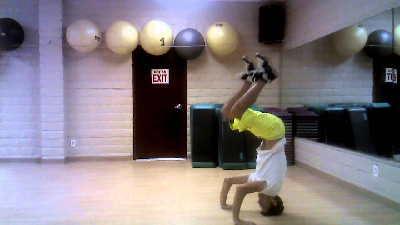 Daily hand balance #20| Tripod push up - YouTube