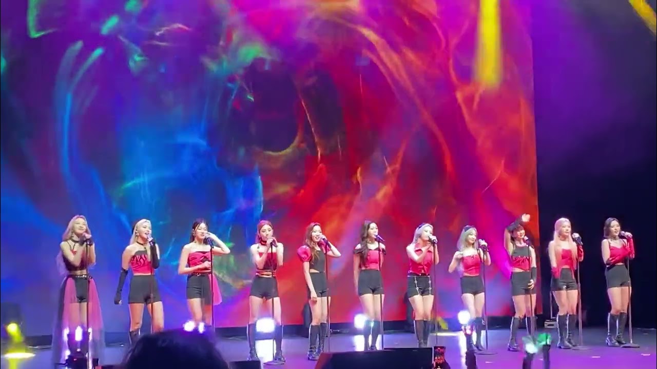 Loona 이달의 소녀 Stylish Clip 20220802 Los Angeles 1st World Tour Loonatheworld 4k