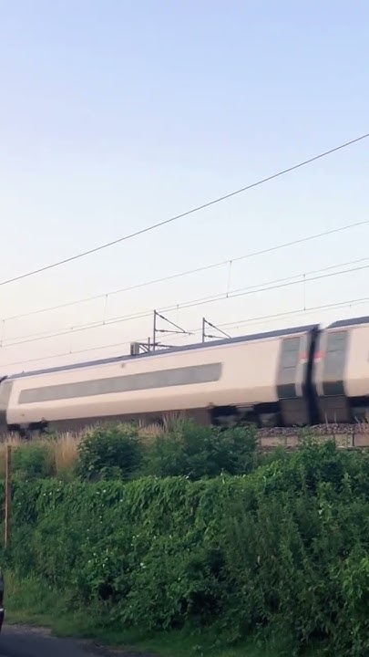 Avanti west coast class 390 passing Leighton Buzzard, Bedfordshire, UK | 22/07/2021 - YouTube