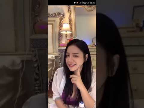 Hot Cewek Bigo Buka²an diakhir video.!!!