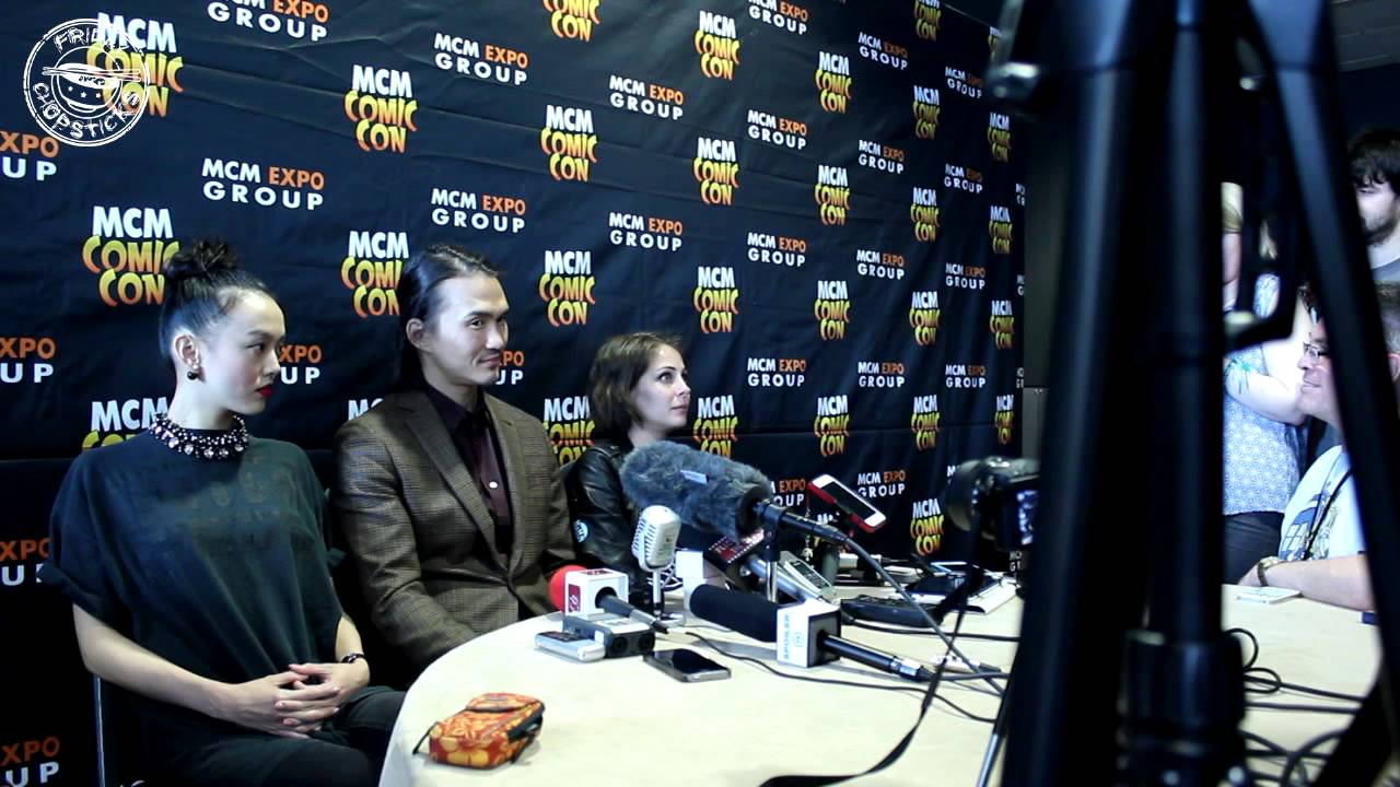 [Interview] Arrow Cast @ MCM Comic Con London 2015 - YouTube