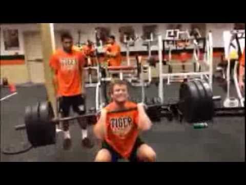 Georgetown College Football Weightlifting Week 7 - YouTube