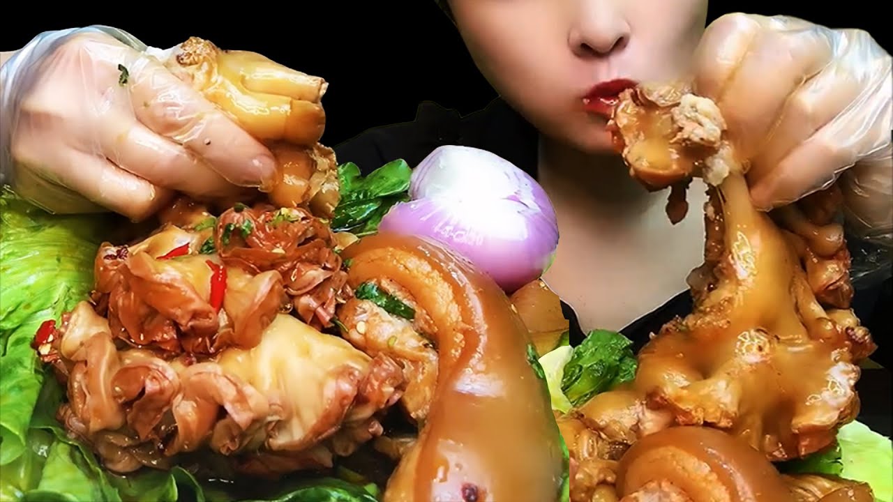 Eating braised pork belly and pork intestine Mukbang ASMR - YouTube