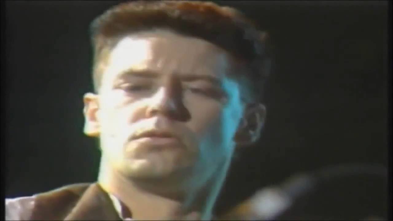 (04) U2 - Maggie's Farm (17-May-1986) [Self Aid Dublin, Ireland] - YouTube