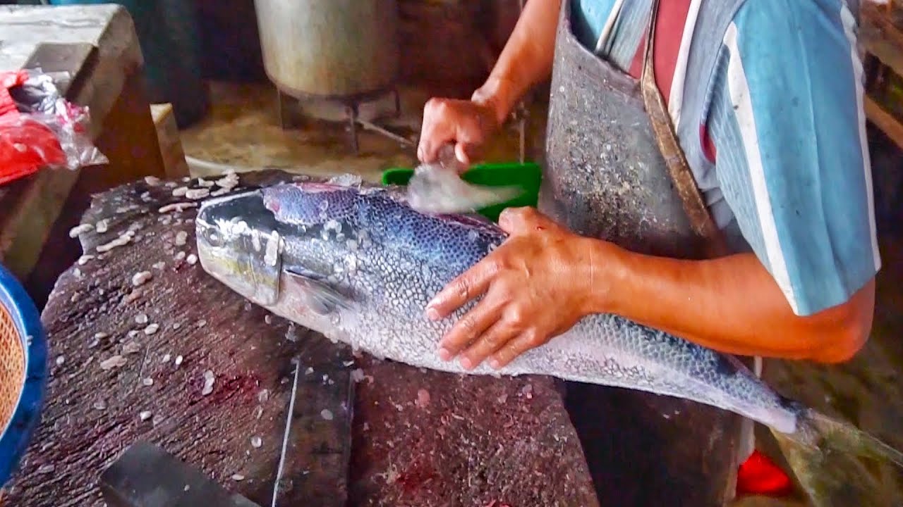 AMAZING FILLET & CUTTING HUGE RAINBOW RUNNER FISH CUTTING SKILLS IN ...